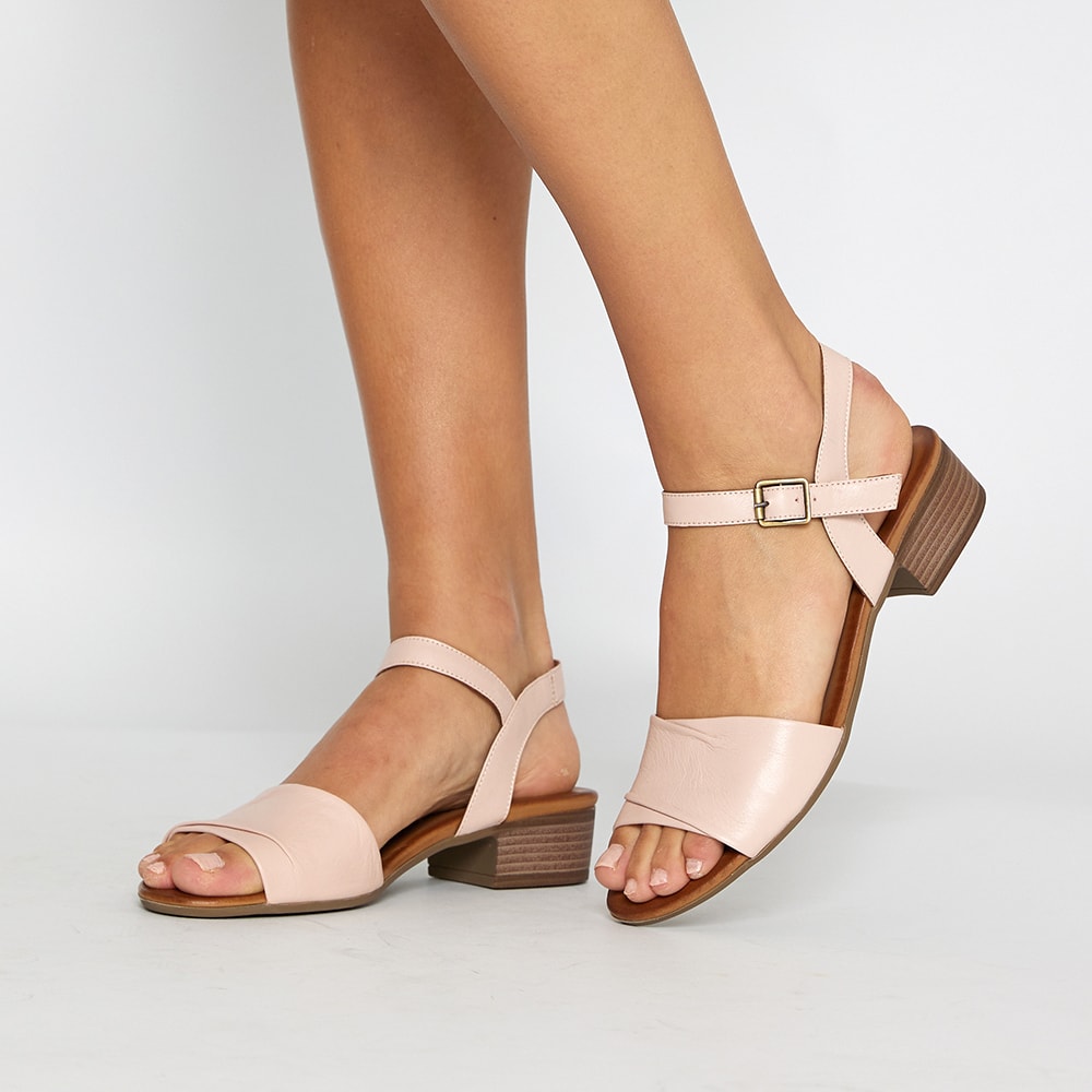 Maisy Heel in Blush Leather | Easy Steps | Shoe HQ