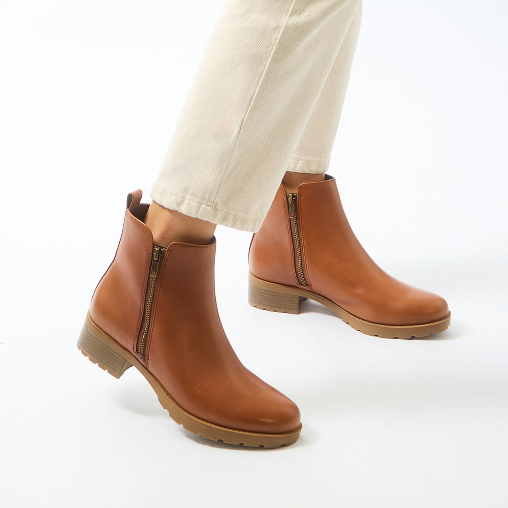 Indigo Boot in Mid Brown Leather