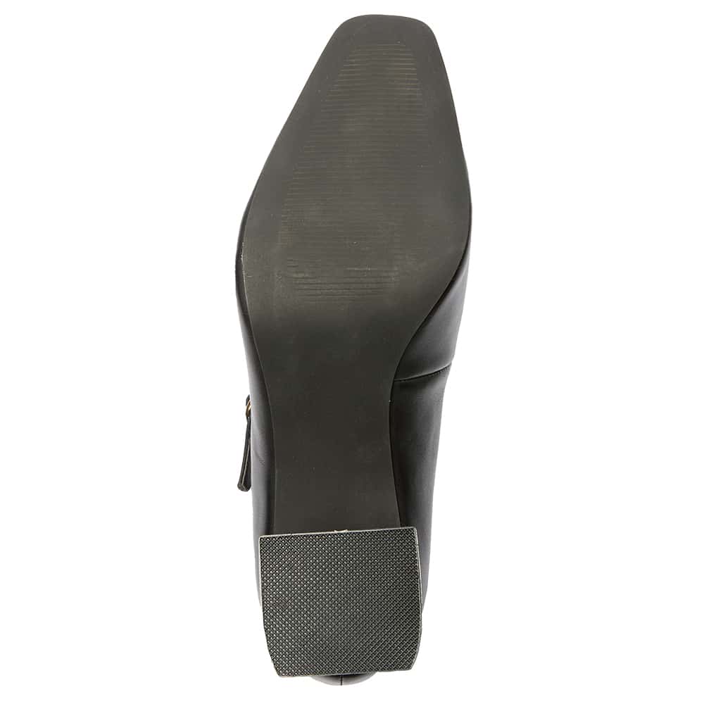 Nancy Heel in Black Leather