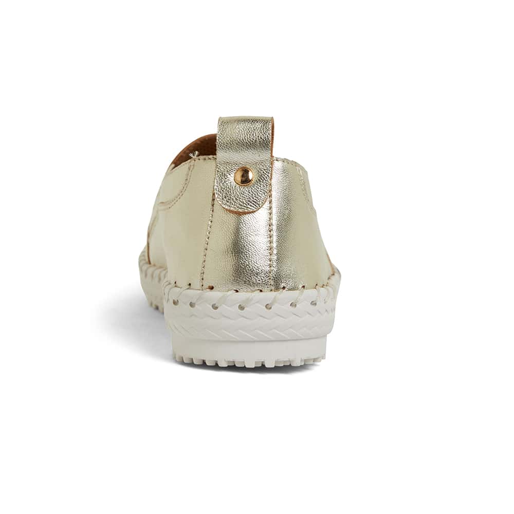 Riva Sneaker in Soft Gold Leather | Active Flex | Shoe HQ