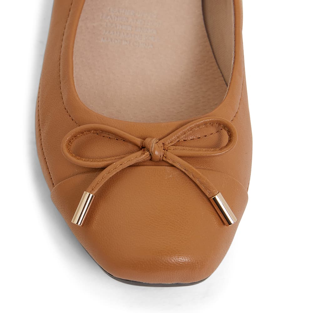 Shannon Heel in Tan Leather | Easy Steps | Shoe HQ