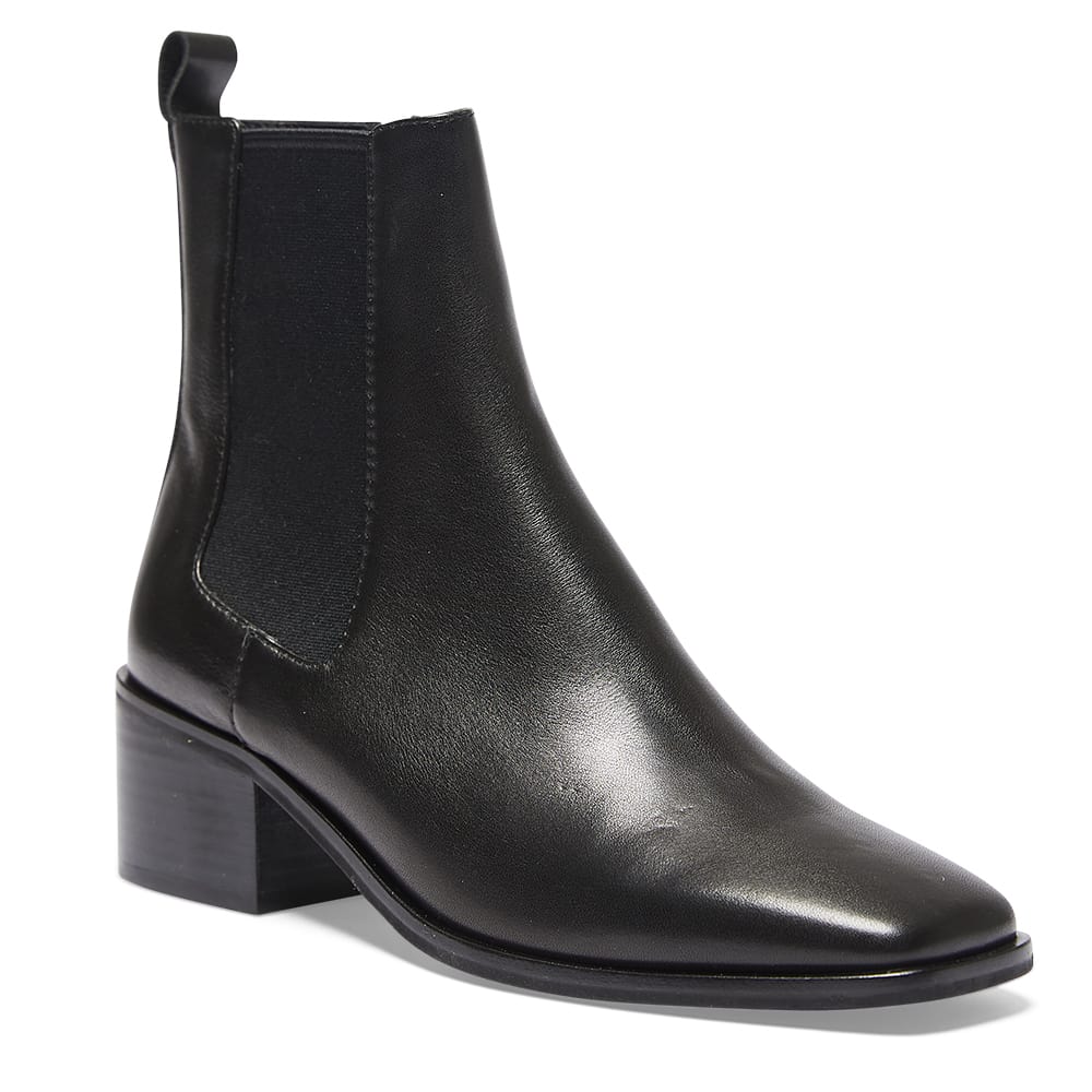 Radford Boot in Black Leather | Jane Debster | Shoe HQ