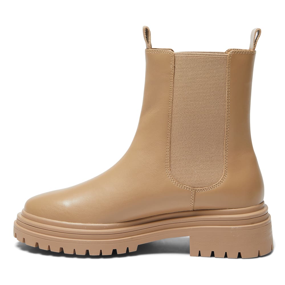 Kansas Boot in Camel Leather