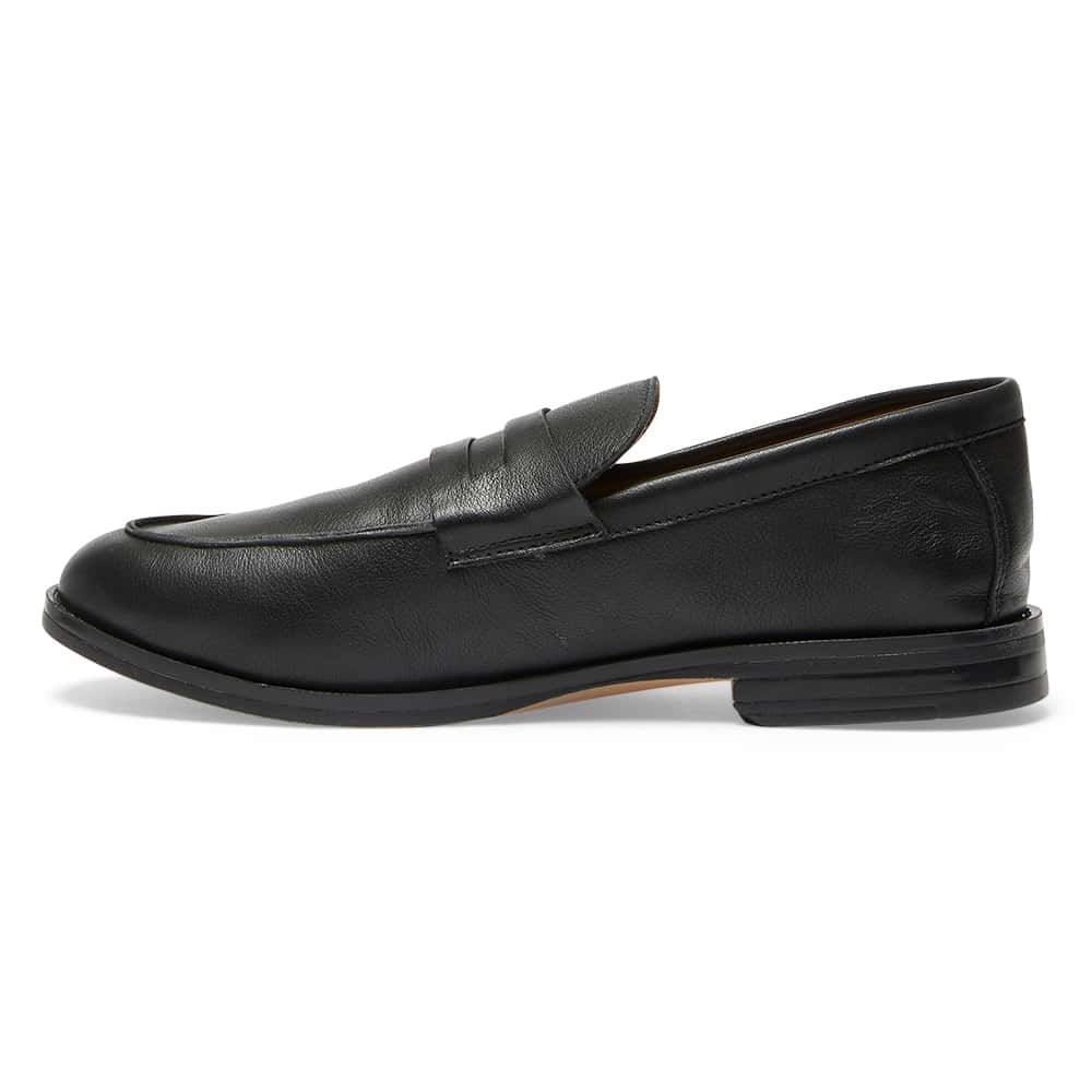 Lane Loafer in Black Leather