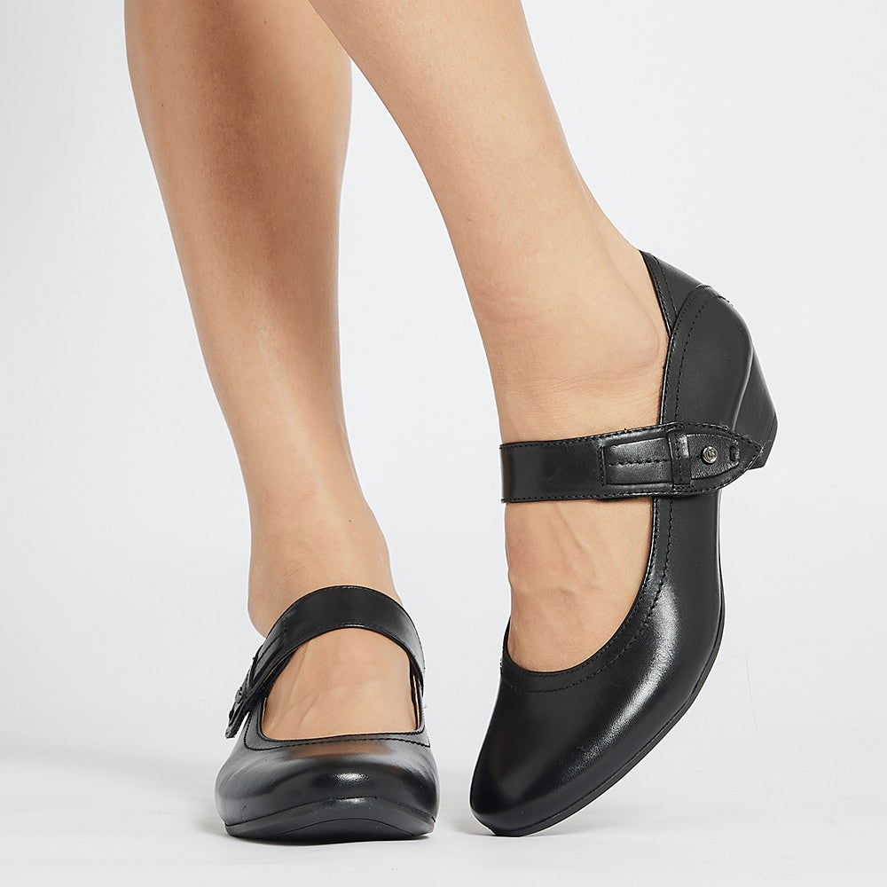 Appeal Heel in Black Leather | Wide Steps | Shoe HQ