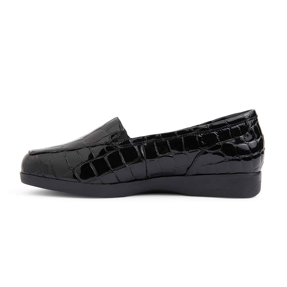 Verse Loafer in Black Patent | Wide Steps | Shoe HQ