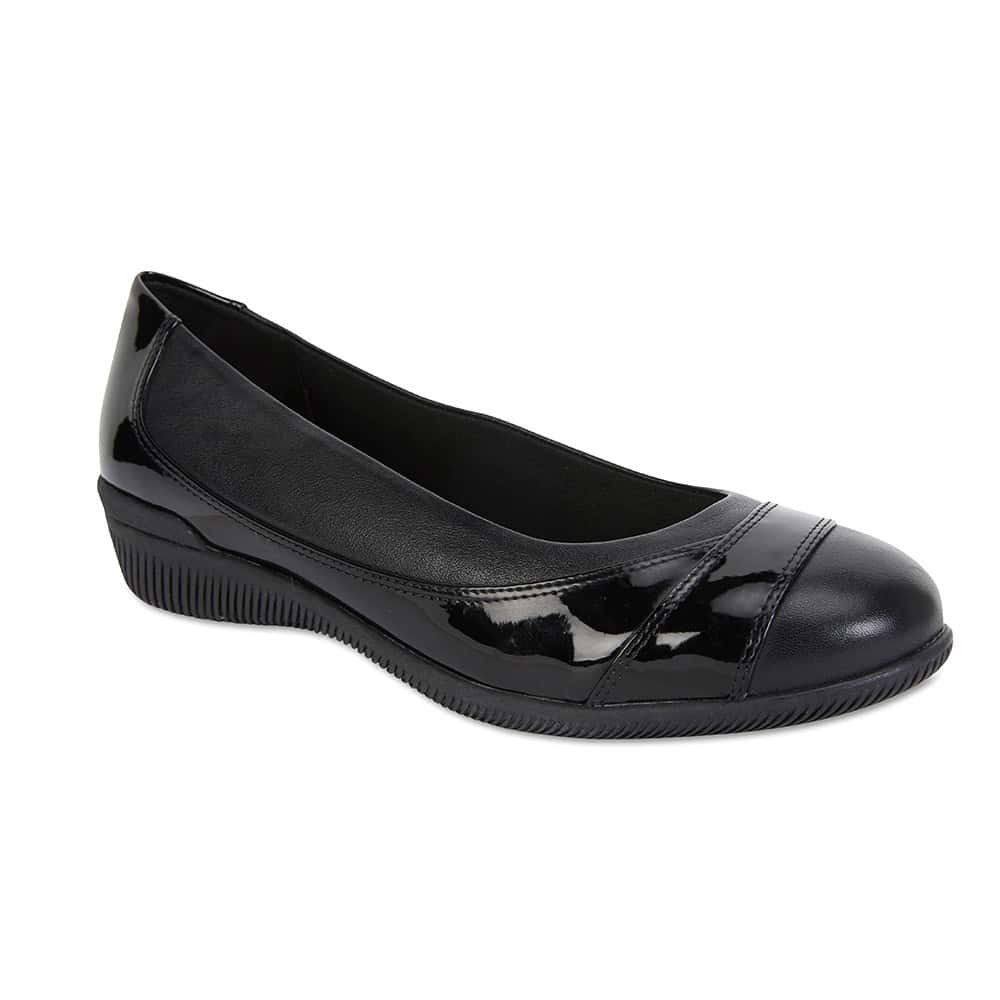 Virgo Flat in Black Patent | Wide Steps | Shoe HQ